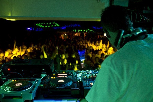 Utila está celebrando su 17 Festival Sunjam - Honduras Tips