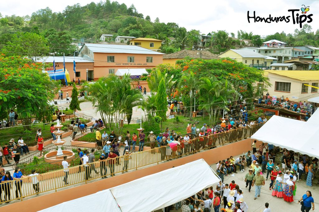 Los 10 parques centrales más atrayentes y nostálgicos de Honduras