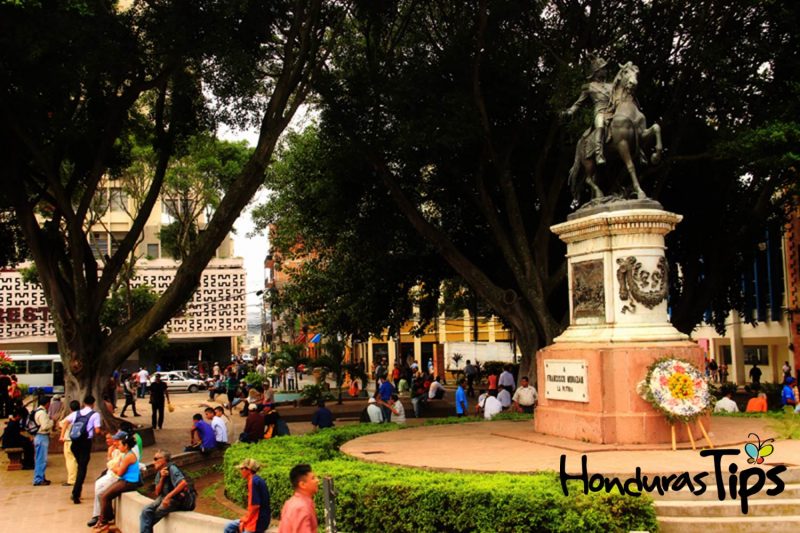 Los 10 parques centrales más atrayentes y nostálgicos de Honduras