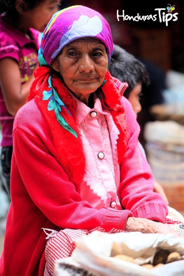 El motor de la cultura lenca son “sus mujeres”