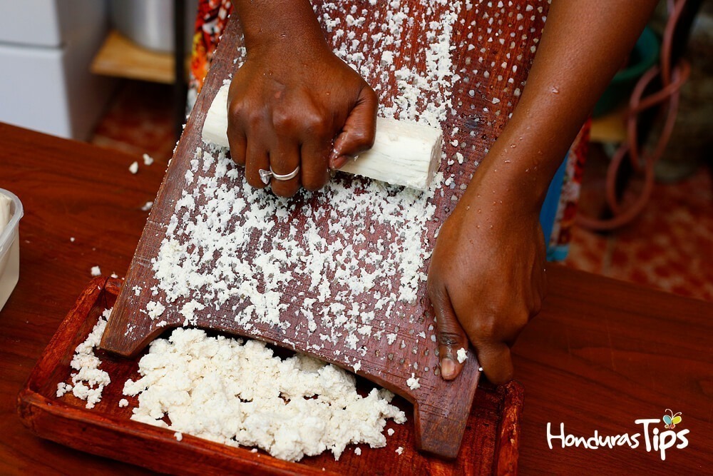 Cazabe, un manjar propio de la comunidad garífuna