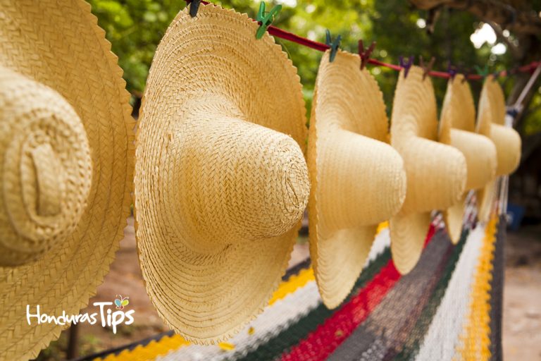 Las artesanías de junco son un orgullo 100% santabarbarense